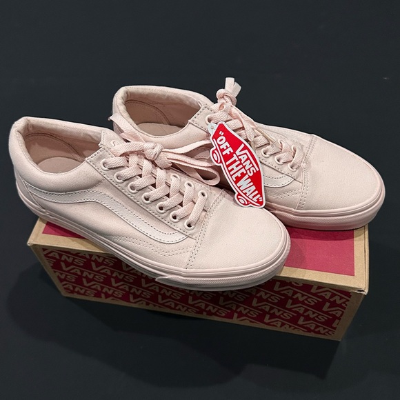 Vans | Shoes | Discontinued Nwt Vans Off The Wall Old Skool Pink Size ...